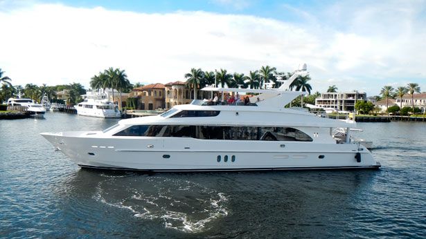 Hargrave Custom Yachts debuts new megayacht Sassy at Miami yacht show